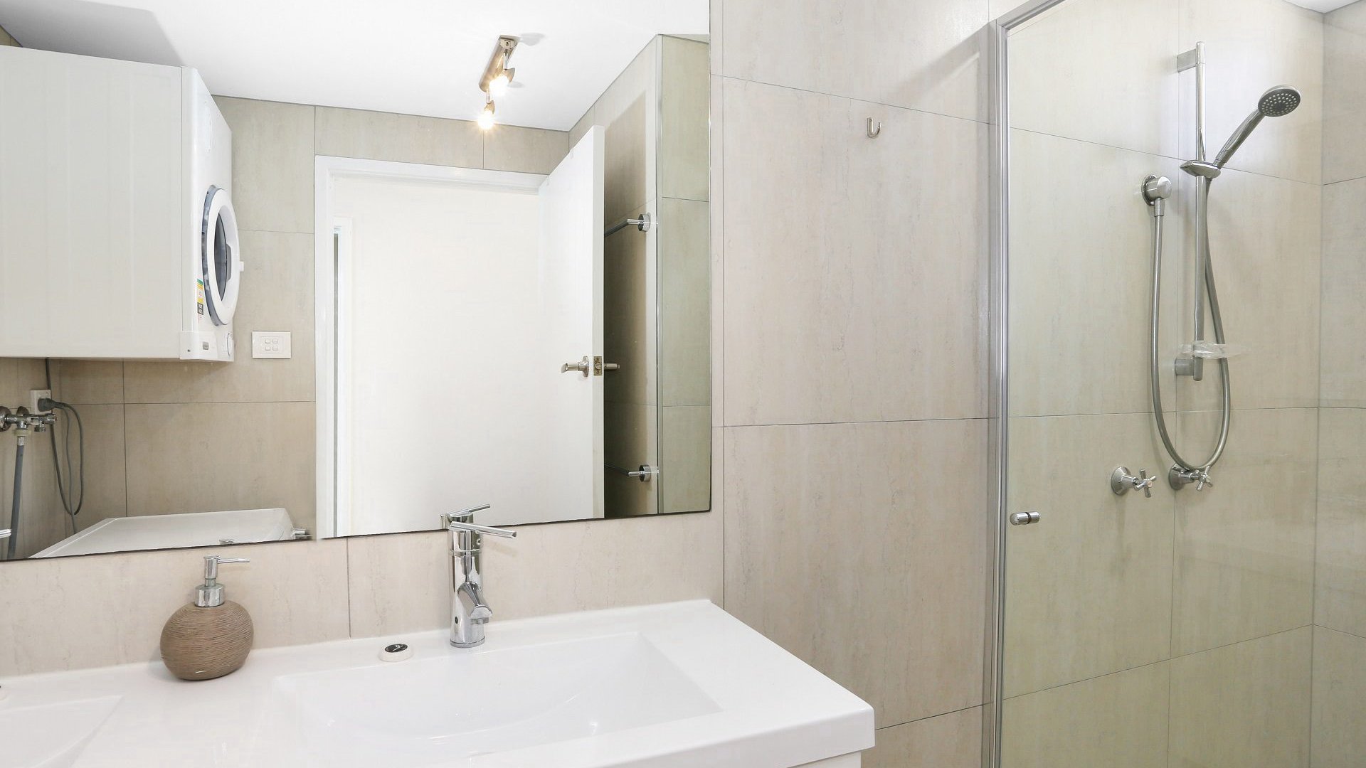 Craigmore On The Beach Unit 12 | Property | Lifestyle Holidays Yamba